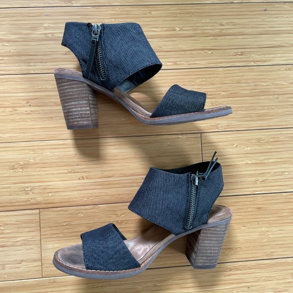 Toms | Shoes | Toms Strappy Block Heel Sandals In Dark Denim | Poshmark